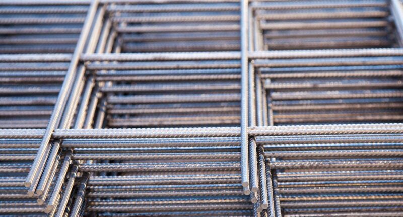 How to Cut Concrete Reinforcing Mesh