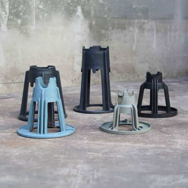 Plastic Bar Chairs for Concrete | Reozone